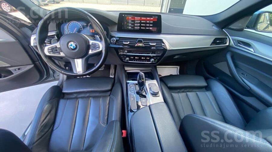 Grey BMW 540 2018 in Riga, with an engine capacity of 3.00 L and mileage of 312 thousand km for 24900 €, photo 11 on AUTOMOTO.COM.LV