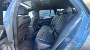 Grey BMW 540 2018 in Riga, with an engine capacity of 3.00 L and mileage of 312 thousand km for 24900 €, photo 14 on AUTOMOTO.COM.LV
