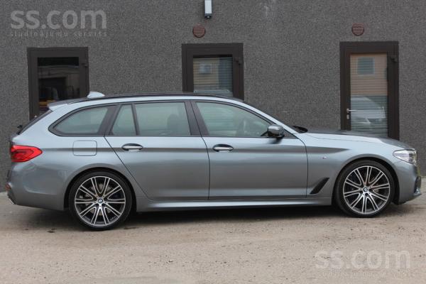 Grey BMW 540 2018 in Riga, with an engine capacity of 3.00 L and mileage of 312 thousand km for 22300 €, photo 8 on AUTOMOTO.COM.LV