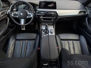 Grey BMW 540 2018 in Riga, with an engine capacity of 3.00 L and mileage of 312 thousand km for 22300 €, photo 14 on AUTOMOTO.COM.LV