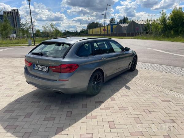 Pelēks BMW 540 2019 Rīga, ar dzinēja tilpumu 3.00 L un nobraukumu 263 tūkst. km par 24700 €, foto 4 vietnē AUTOMOTO.COM.LV