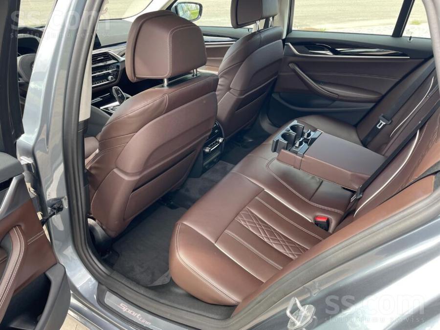 Pelēks BMW 540 2019 Rīga, ar dzinēja tilpumu 3.00 L un nobraukumu 263 tūkst. km par 24700 €, foto 10 vietnē AUTOMOTO.COM.LV