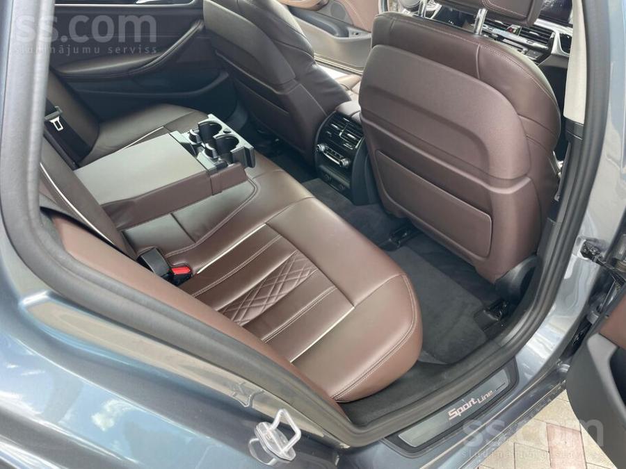 Pelēks BMW 540 2019 Rīga, ar dzinēja tilpumu 3.00 L un nobraukumu 263 tūkst. km par 24700 €, foto 12 vietnē AUTOMOTO.COM.LV