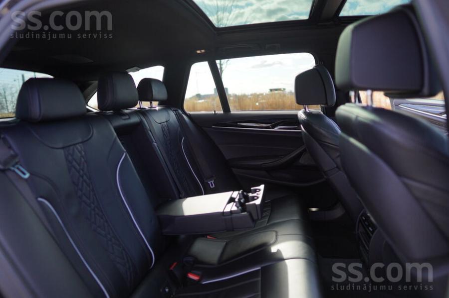 Grey BMW 540 2020 in Riga, with an engine capacity of 3.00 L and mileage of 180 thousand km for 27000 €, photo 13 on AUTOMOTO.COM.LV