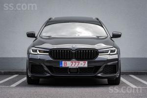 Pelēks BMW 540 2020 Rīga, ar dzinēja tilpumu 3.00 L un nobraukumu 212 tūkst. km par 27900 €, foto 3 vietnē AUTOMOTO.COM.LV