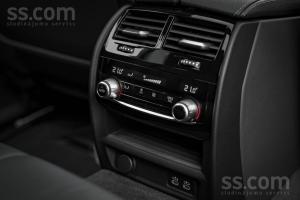 Pelēks BMW 540 2020 Rīga, ar dzinēja tilpumu 3.00 L un nobraukumu 212 tūkst. km par 27900 €, foto 17 vietnē AUTOMOTO.COM.LV