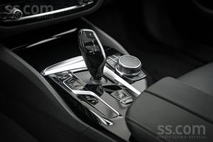 Pelēks BMW 540 2020 Rīga, ar dzinēja tilpumu 3.00 L un nobraukumu 212 tūkst. km par 27900 €, foto 23 vietnē AUTOMOTO.COM.LV
