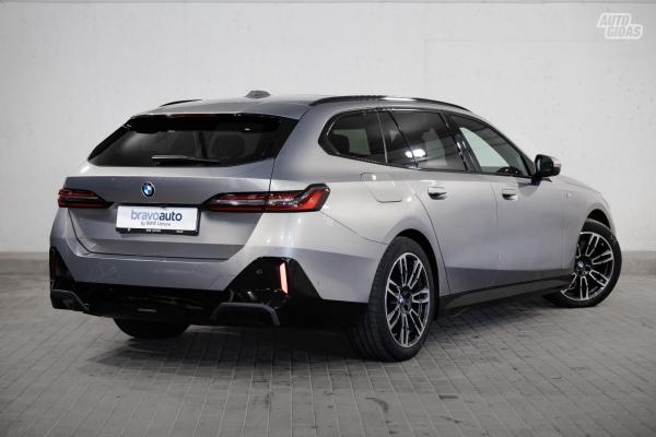 Pelēks BMW 540 2025 Viļņa, ar dzinēja tilpumu 3.00 L un nobraukumu 65 tūkst. km par 61991 €, foto 11 vietnē AUTOMOTO.COM.LV