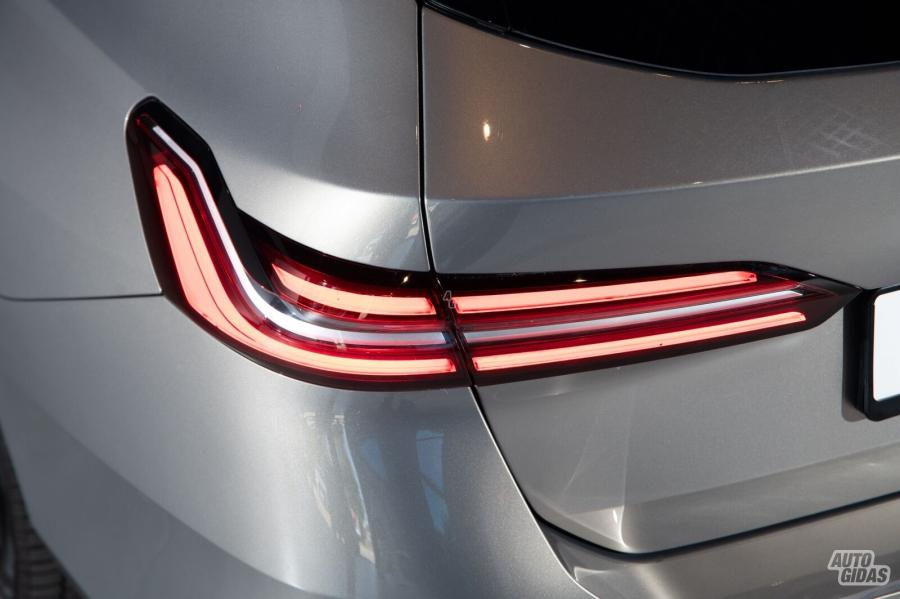 Pelēks BMW 540 2025 Kauņa, ar dzinēja tilpumu 3.00 L un nobraukumu 37 tūkst. km par 61741 €, foto 8 vietnē AUTOMOTO.COM.LV
