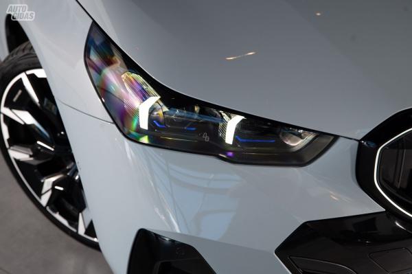 Pelēks BMW 540 2025 Kauņa, ar dzinēja tilpumu 3.00 L un nobraukumu 43 tūkst. km par 67771 €, foto 4 vietnē AUTOMOTO.COM.LV