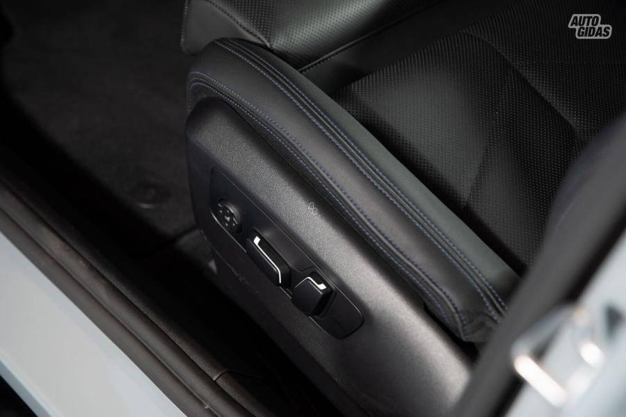 Pelēks BMW 540 2025 Kauņa, ar dzinēja tilpumu 3.00 L un nobraukumu 43 tūkst. km par 67771 €, foto 13 vietnē AUTOMOTO.COM.LV