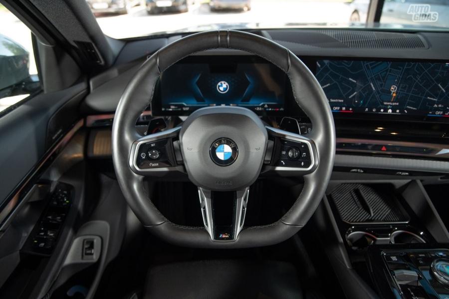 Pelēks BMW 540 2025 Kauņa, ar dzinēja tilpumu 3.00 L un nobraukumu 43 tūkst. km par 67771 €, foto 15 vietnē AUTOMOTO.COM.LV