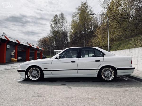 BMW 540 1995 in Vilnius, with an engine capacity of 4.00 L and mileage of 185 thousand km for 15500 €, photo 4 on AUTOMOTO.COM.LV
