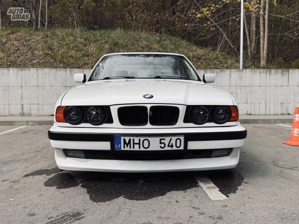 BMW 540 1995 Viļņa, ar dzinēja tilpumu 4.00 L un nobraukumu 185 tūkst. km par 15500 €, foto 2 vietnē AUTOMOTO.COM.LV
