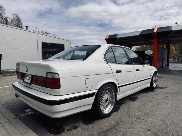 BMW 540 1995 Viļņa, ar dzinēja tilpumu 4.00 L un nobraukumu 185 tūkst. km par 15500 €, foto 6 vietnē AUTOMOTO.COM.LV