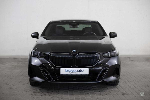 BMW 540 2025 Viļņa, ar dzinēja tilpumu 3.00 L un nobraukumu 64 tūkst. km par 65771 €, foto 3 vietnē AUTOMOTO.COM.LV
