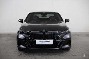 BMW 540 2025 Viļņa, ar dzinēja tilpumu 3.00 L un nobraukumu 64 tūkst. km par 65771 €, foto 3 vietnē AUTOMOTO.COM.LV