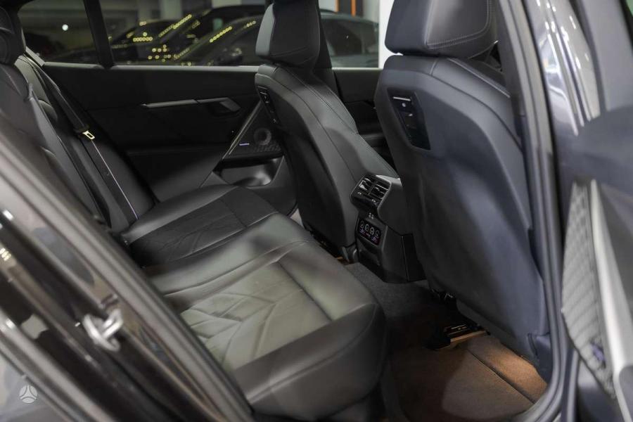 BMW 540 2025 Viļņa, ar dzinēja tilpumu 3.00 L un nobraukumu 64 tūkst. km par 65771 €, foto 21 vietnē AUTOMOTO.COM.LV