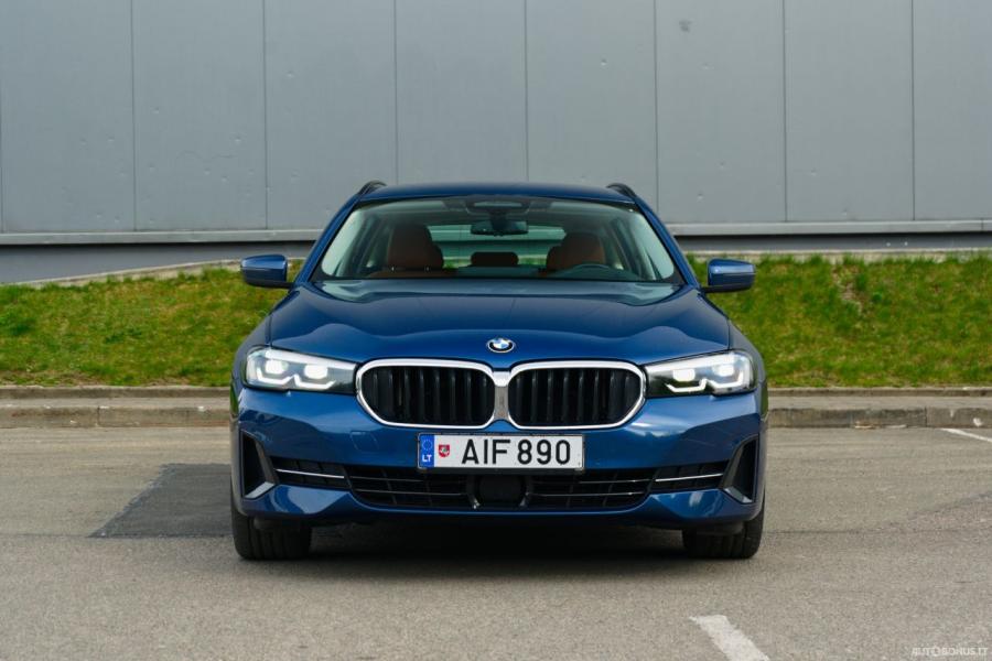 BMW 540 2021 in Vilnius, with an engine capacity of 2.99 L and mileage of 90 thousand km for 34990 €, photo 5 on AUTOMOTO.COM.LV