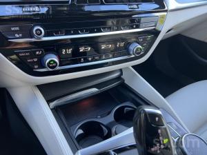 BMW 540 2021 in Riga, with an engine capacity of 3.00 L and mileage of 169 thousand km for 24700 €, photo 11 on AUTOMOTO.COM.LV