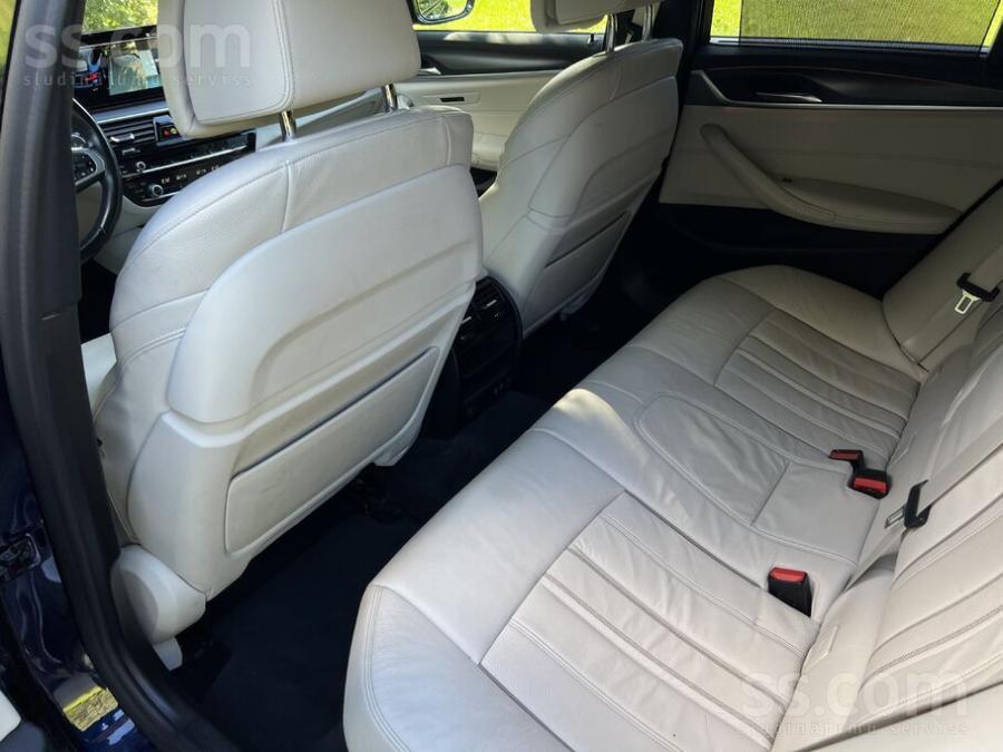 BMW 540 2021 in Riga, with an engine capacity of 3.00 L and mileage of 169 thousand km for 24700 €, photo 16 on AUTOMOTO.COM.LV