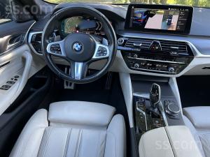 BMW 540 2021 in Riga, with an engine capacity of 3.00 L and mileage of 169 thousand km for 24700 €, photo 19 on AUTOMOTO.COM.LV