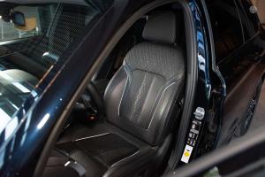 BMW 540 2022 in Kaunas, with an engine capacity of 3.00 L and mileage of 154 thousand km for 40977 €, photo 16 on AUTOMOTO.COM.LV