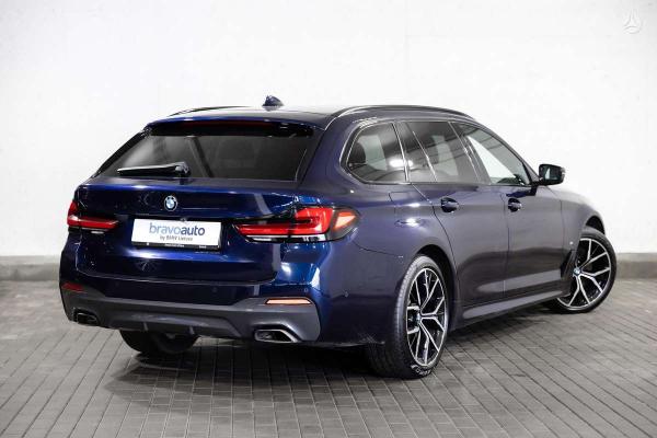 BMW 540 2022 in Vilnius, with an engine capacity of 3.00 L and mileage of 162 thousand km for 38776 €, photo 9 on AUTOMOTO.COM.LV
