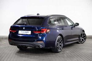 BMW 540 2022 in Vilnius, with an engine capacity of 3.00 L and mileage of 162 thousand km for 38776 €, photo 9 on AUTOMOTO.COM.LV