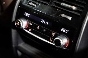 BMW 540 2022 in Vilnius, with an engine capacity of 3.00 L and mileage of 162 thousand km for 38776 €, photo 15 on AUTOMOTO.COM.LV