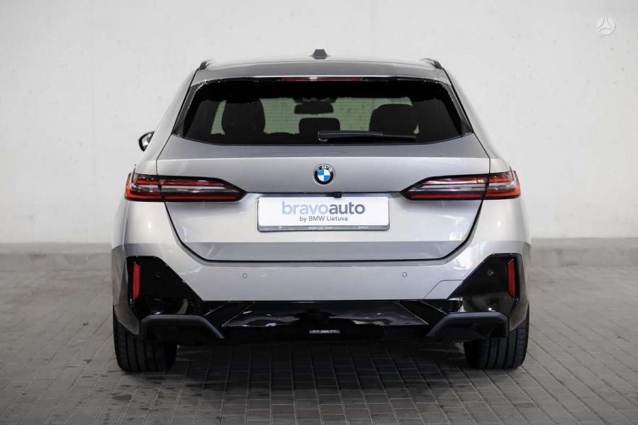 BMW 540 2025 Viļņa, ar dzinēja tilpumu 3.00 L un nobraukumu 65 tūkst. km par 61991 €, foto 12 vietnē AUTOMOTO.COM.LV
