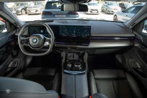 BMW 540 2025 Kauņa, ar dzinēja tilpumu 3.00 L un nobraukumu 37 tūkst. km par 61741 €, foto 23 vietnē AUTOMOTO.COM.LV