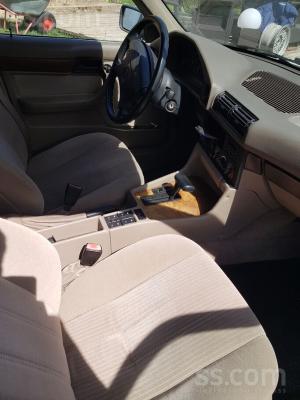 Balts BMW 540 1992 Madona, ar dzinēja tilpumu 4.00 L un nobraukumu 280 tūkst. km par 5000 €, foto 5 vietnē AUTOMOTO.COM.LV