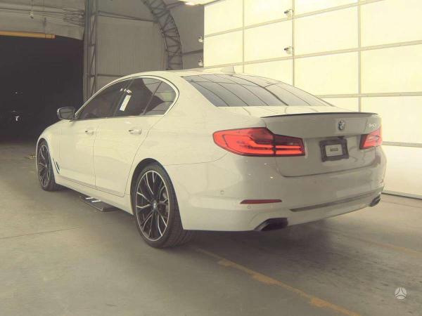White BMW 540 2017 in Siauliai, with an engine capacity of 3.00 L and mileage of 175 thousand km for 14500 €, photo 4 on AUTOMOTO.COM.LV