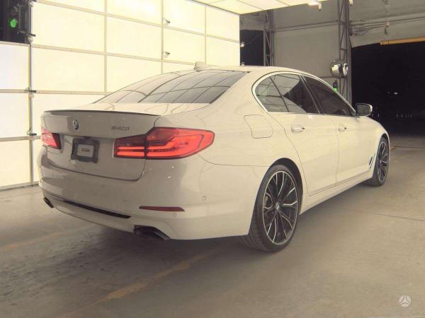 White BMW 540 2017 in Siauliai, with an engine capacity of 3.00 L and mileage of 175 thousand km for 14500 €, photo 6 on AUTOMOTO.COM.LV