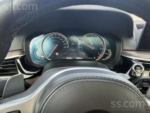Balts BMW 540 2017 Rīga, ar dzinēja tilpumu 3.00 L un nobraukumu 155 tūkst. km par 28900 €, foto 14 vietnē AUTOMOTO.COM.LV