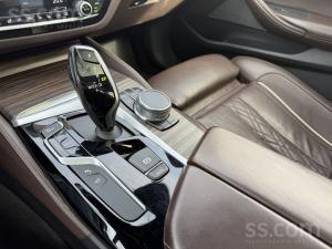 Balts BMW 540 2017 Rīga, ar dzinēja tilpumu 3.00 L un nobraukumu 155 tūkst. km par 28900 €, foto 15 vietnē AUTOMOTO.COM.LV