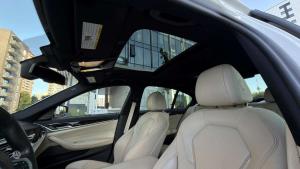 White BMW 540 2017 in Vilnius, with an engine capacity of 3.00 L and mileage of 140 thousand km for 25500 €, photo 15 on AUTOMOTO.COM.LV