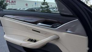 White BMW 540 2017 in Vilnius, with an engine capacity of 3.00 L and mileage of 140 thousand km for 25500 €, photo 18 on AUTOMOTO.COM.LV
