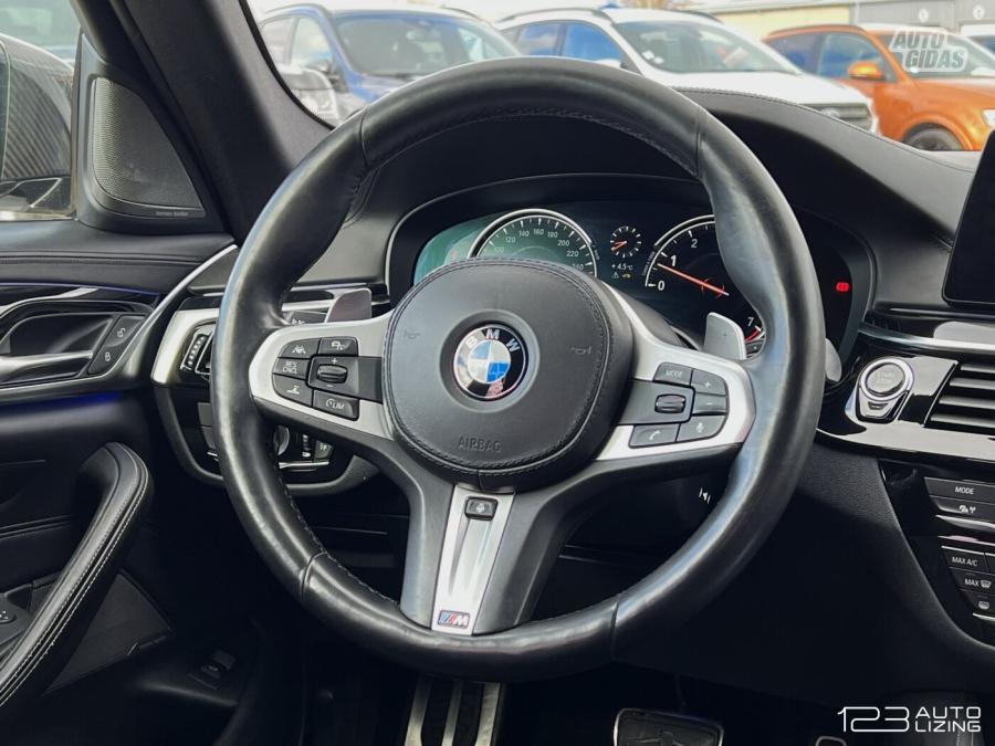 White BMW 540 2018 in Taurage, with an engine capacity of 3.00 L and mileage of 247 thousand km for 25999 €, photo 20 on AUTOMOTO.COM.LV
