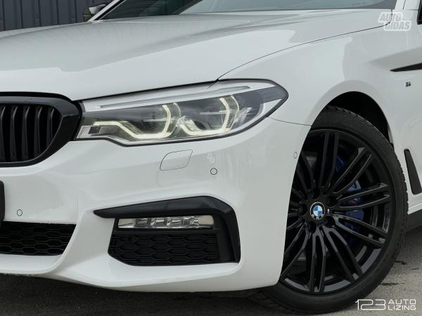 White BMW 540 2018 in Taurage, with an engine capacity of 3.00 L and mileage of 247 thousand km for 22990 €, photo 4 on AUTOMOTO.COM.LV