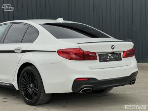 Balts BMW 540 2018 Tauragė, ar dzinēja tilpumu 3.00 L un nobraukumu 247 tūkst. km par 22990 €, foto 10 vietnē AUTOMOTO.COM.LV