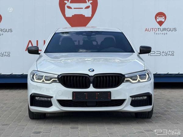 White BMW 540 2018 in Taurage, with an engine capacity of 3.00 L and mileage of 247 thousand km for 21990 €, photo 4 on AUTOMOTO.COM.LV