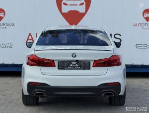 Balts BMW 540 2018 Tauragė, ar dzinēja tilpumu 3.00 L un nobraukumu 247 tūkst. km par 21990 €, foto 12 vietnē AUTOMOTO.COM.LV