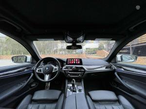 White BMW 540 2020 in Siauliai, with an engine capacity of 3.00 L and mileage of 135 thousand km for 27600 €, photo 10 on AUTOMOTO.COM.LV