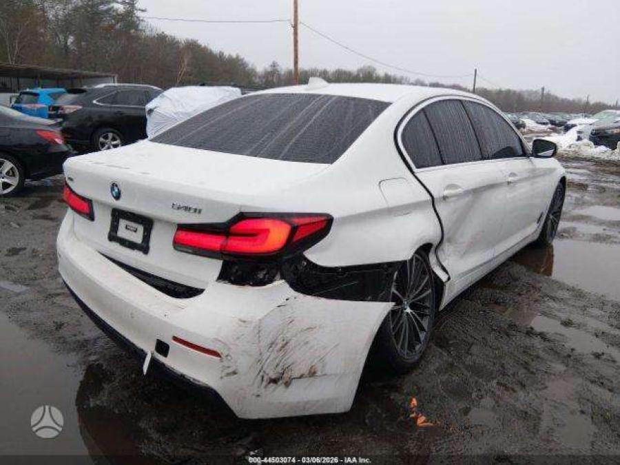 Balts BMW 540 2022 Klaipėda, ar dzinēja tilpumu 3.00 L un nobraukumu 73 tūkst. km par 18200 €, foto 5 vietnē AUTOMOTO.COM.LV