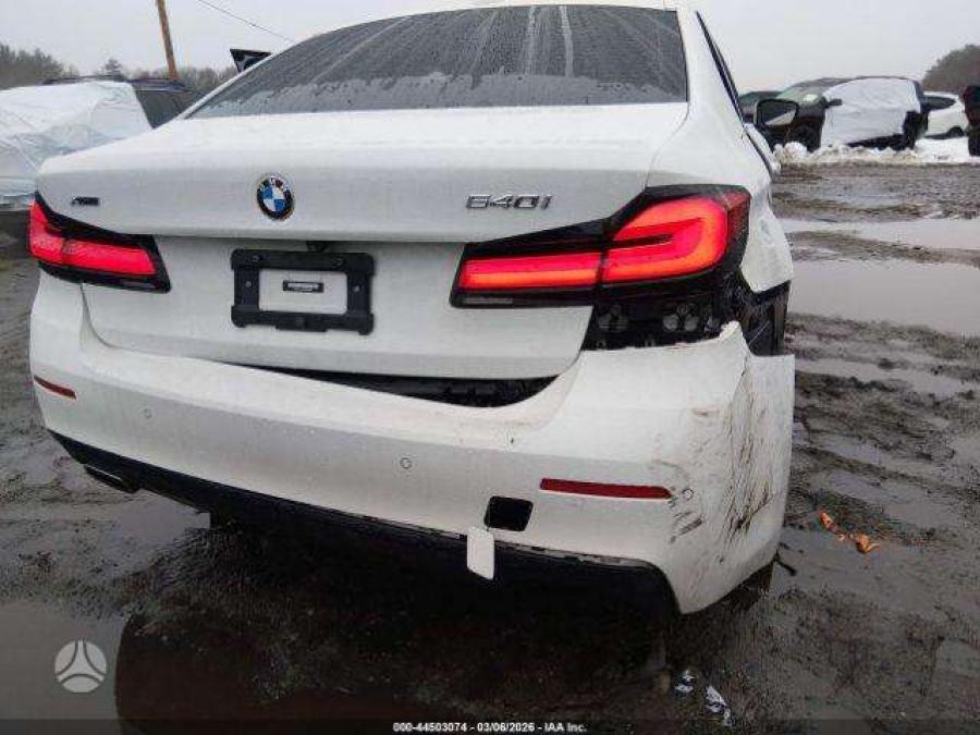 Balts BMW 540 2022 Klaipėda, ar dzinēja tilpumu 3.00 L un nobraukumu 73 tūkst. km par 18200 €, foto 7 vietnē AUTOMOTO.COM.LV