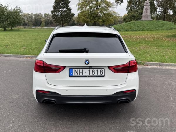 White BMW 540 2017 in Riga, with an engine capacity of 3.00 L and mileage of 0 thousand km for 21950 €, photo 6 on AUTOMOTO.COM.LV
