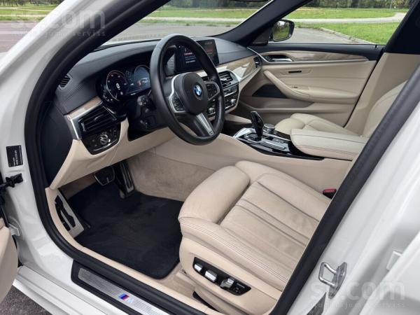 White BMW 540 2017 in Riga, with an engine capacity of 3.00 L and mileage of 0 thousand km for 21950 €, photo 10 on AUTOMOTO.COM.LV
