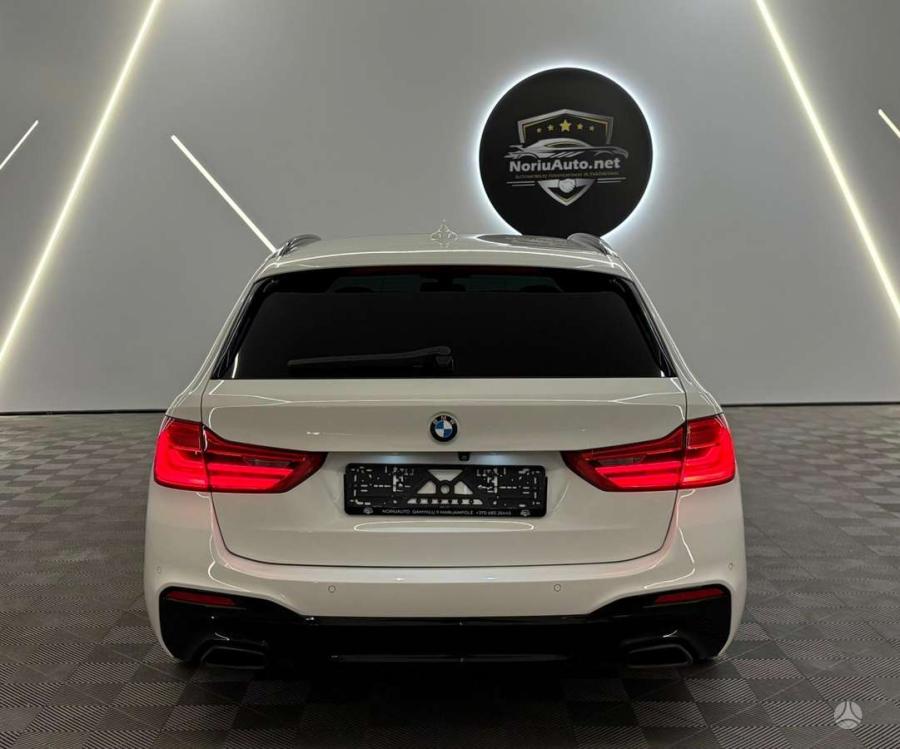 White BMW 540 2018 in Marijampole, with an engine capacity of 2.99 L and mileage of 261 thousand km for 23999 €, photo 43 on AUTOMOTO.COM.LV